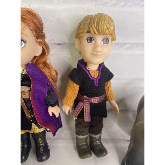 Disney | Toys | Disney Frozen 2 Petite Mini Dolls Lot Elsa Anna ...